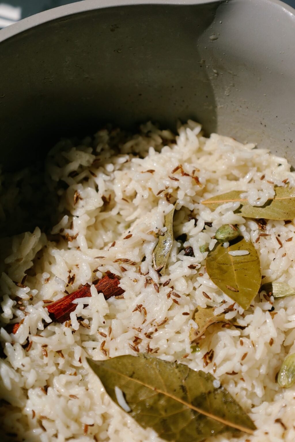 Easy Jeera Rice Recipe (Restaurant Style Cumin Rice) - Shreya's Kitchen