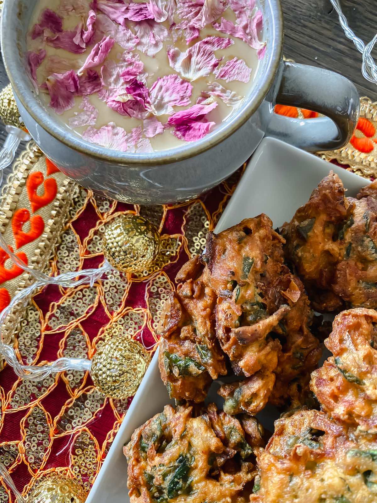 Aloo Pakora - Shreya's Kitchen