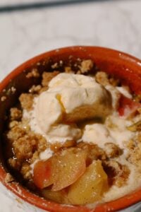 Apple Crumble (Single Serving) - Shreya's Kitchen
