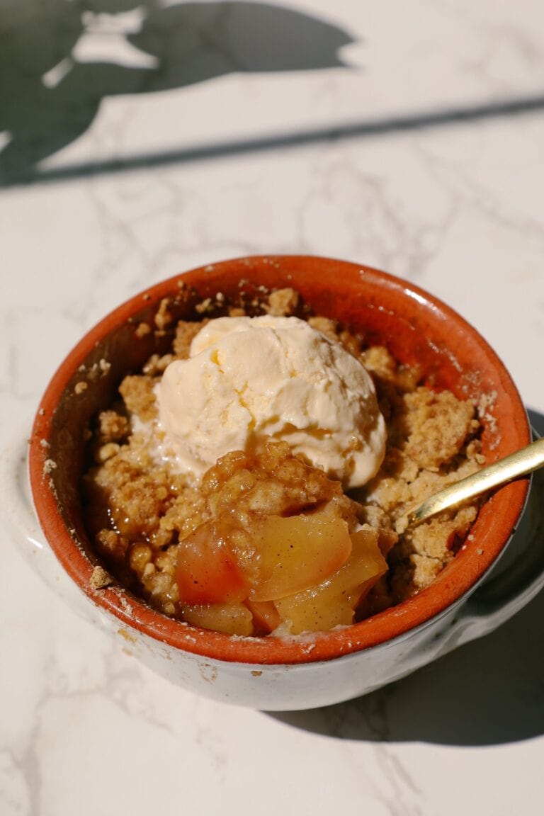 Apple Crumble (Single Serving) - Shreya's Kitchen