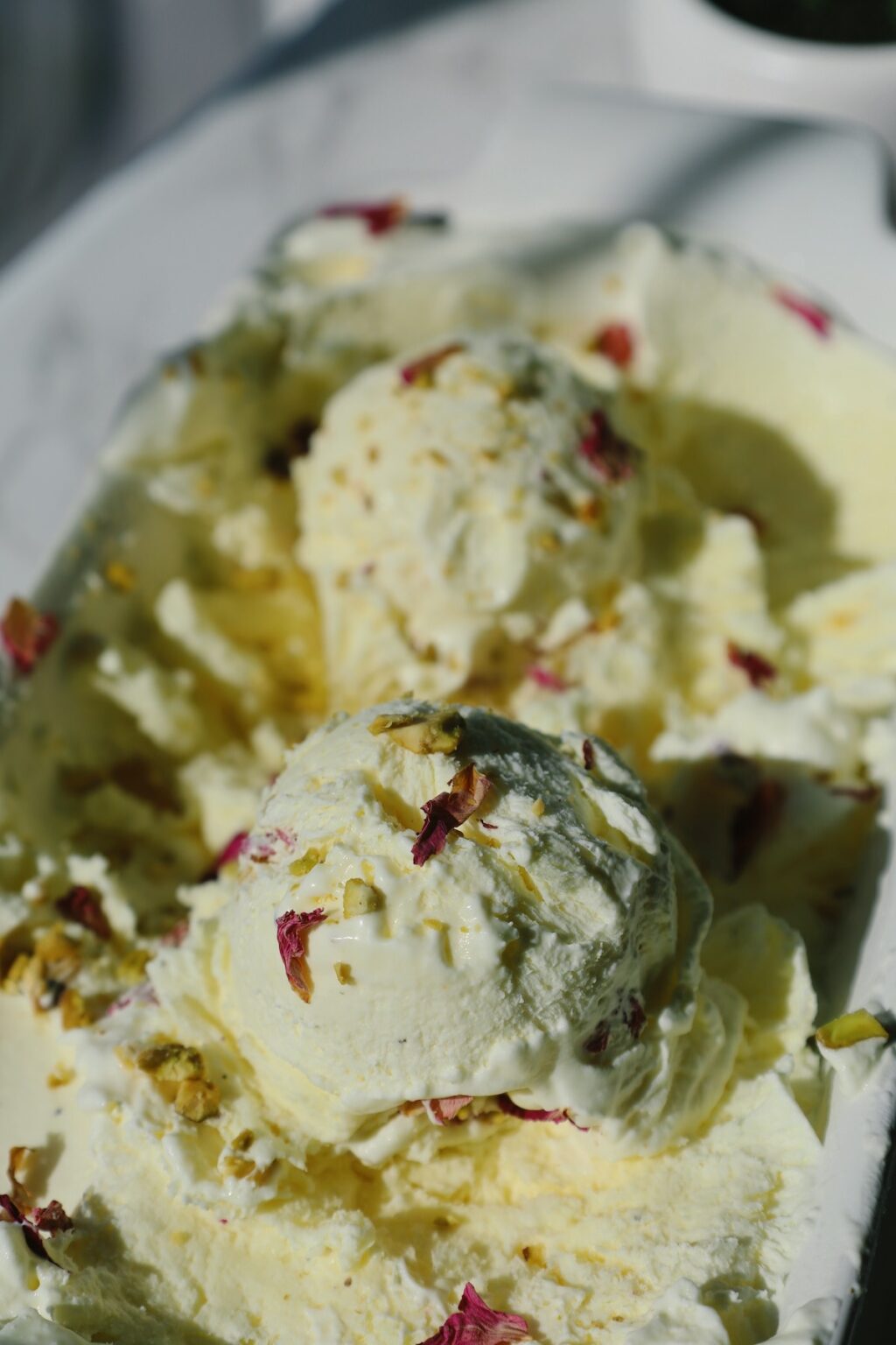 Quick Kulfi Recipe (Rose and Saffron Flavor) - Shreya's Kitchen