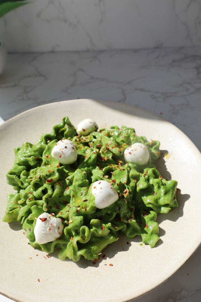 Green Goddess Pasta (Spinach and Kale Based) - Shreya's Kitchen